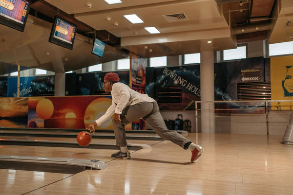 How Do You Hook a Bowling Ball | Blog | Bowlers Paradise